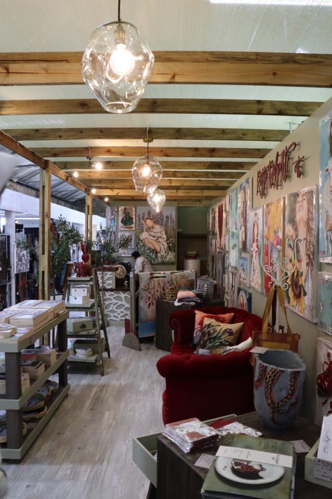 Biography - Riette Delport Art